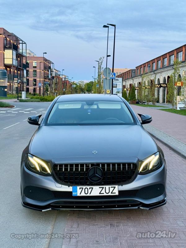 Pelēks Mercedes-Benz E-Class 2017 Tallina, ar dzinēja tilpumu 2.00 L un nobraukumu 0 tūkst. km par 12490 €, foto 5 vietnē AUTOMOTO.COM.LV