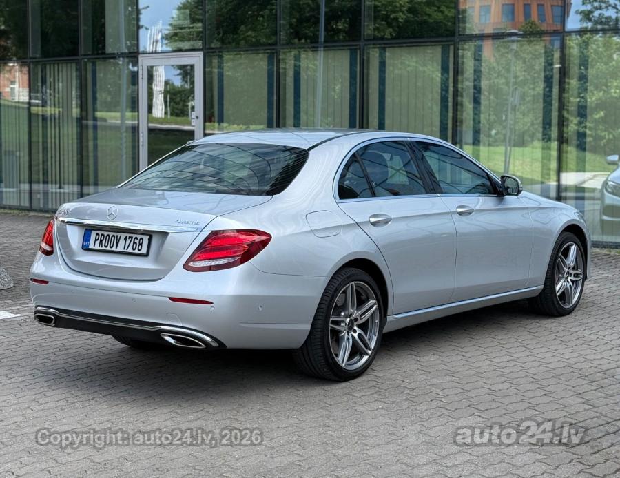 Grey Mercedes-Benz E-Class 2017 in Tallinn, with an engine capacity of 3.50 L and mileage of 185 thousand km for 23790 €, photo 6 on AUTOMOTO.COM.LV