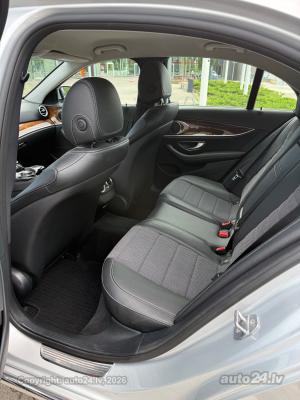 Grey Mercedes-Benz E-Class 2017 in Tallinn, with an engine capacity of 3.50 L and mileage of 185 thousand km for 23790 €, photo 16 on AUTOMOTO.COM.LV