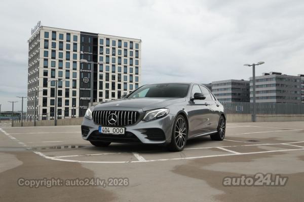 Grey Mercedes-Benz E-Class 2017 in Tallinn, with an engine capacity of 2.00 L and mileage of 104 thousand km for 28499 €, photo 8 on AUTOMOTO.COM.LV