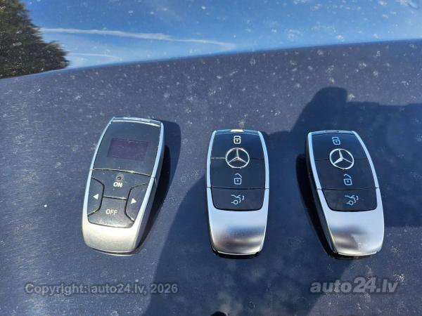 Pelēks Mercedes-Benz E-Class 2017 Hāpsalu, ar dzinēja tilpumu 3.00 L un nobraukumu 152 tūkst. km par 29000 €, foto 5 vietnē AUTOMOTO.COM.LV