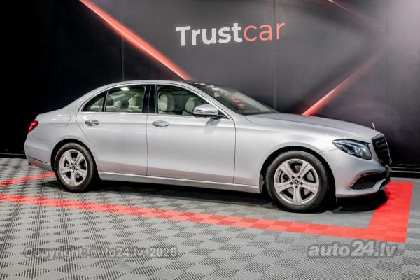 Grey Mercedes-Benz E-Class 2019 in Parnu, with an engine capacity of 2.00 L and mileage of 183 thousand km for 24000 €, photo 7 on AUTOMOTO.COM.LV