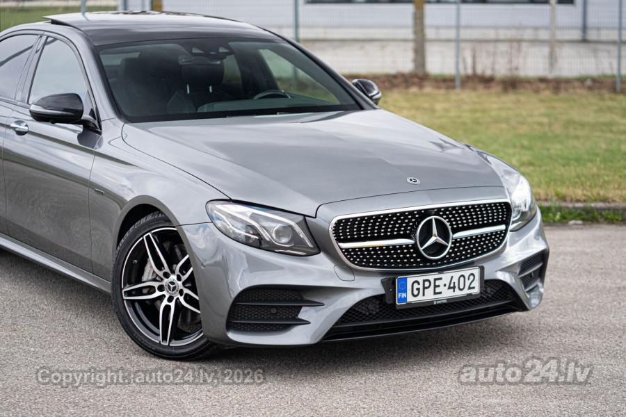 Grey Mercedes-Benz E-Class 2019 in Tartu, with an engine capacity of 2.00 L and mileage of 98 thousand km for 32900 €, photo 3 on AUTOMOTO.COM.LV