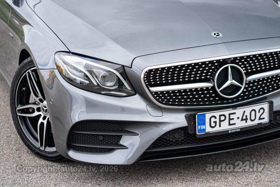 Grey Mercedes-Benz E-Class 2019 in Tartu, with an engine capacity of 2.00 L and mileage of 98 thousand km for 32900 €, photo 4 on AUTOMOTO.COM.LV
