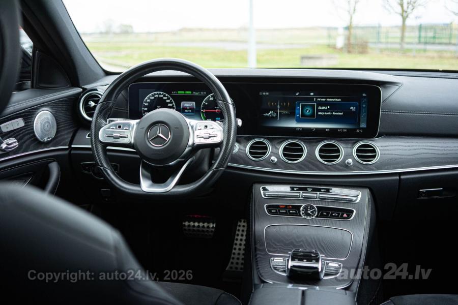 Grey Mercedes-Benz E-Class 2019 in Tartu, with an engine capacity of 2.00 L and mileage of 98 thousand km for 32900 €, photo 20 on AUTOMOTO.COM.LV