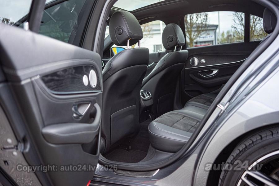 Grey Mercedes-Benz E-Class 2019 in Tartu, with an engine capacity of 2.00 L and mileage of 98 thousand km for 32900 €, photo 23 on AUTOMOTO.COM.LV