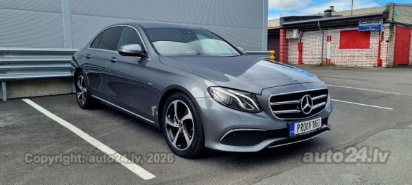 Pelēks Mercedes-Benz E-Class 2019 Tallina, ar dzinēja tilpumu 2.00 L un nobraukumu 119 tūkst. km par 23890 €, foto 3 vietnē AUTOMOTO.COM.LV