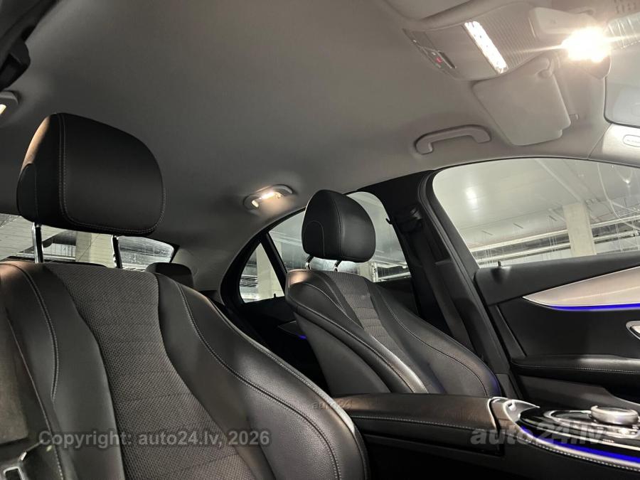 Серый Мерседес Е-Класс 2019 в Таллин, объемом двигателя 2.90 л и пробегом 161 тыс. км за 22500 €, фото 13 на AUTOMOTO.COM.LV