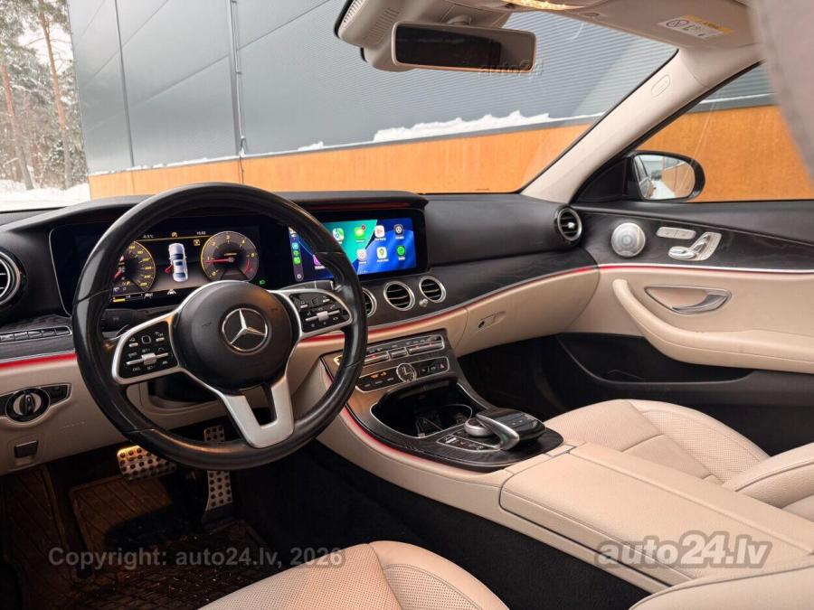 Pelēks Mercedes-Benz E-Class 2020 Tallina, ar dzinēja tilpumu 2.90 L un nobraukumu 162 tūkst. km par 29900 €, foto 7 vietnē AUTOMOTO.COM.LV