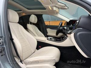 Pelēks Mercedes-Benz E-Class 2020 Tallina, ar dzinēja tilpumu 2.90 L un nobraukumu 162 tūkst. km par 29900 €, foto 12 vietnē AUTOMOTO.COM.LV
