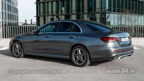 Grey Mercedes-Benz E-Class 2020 in Tallinn, with an engine capacity of 2.00 L and mileage of 123 thousand km for 30500 €, photo 8 on AUTOMOTO.COM.LV
