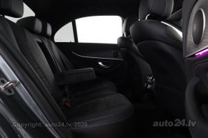 Pelēks Mercedes-Benz E-Class 2020 Tallina, ar dzinēja tilpumu 2.00 L un nobraukumu 124 tūkst. km par 33900 €, foto 10 vietnē AUTOMOTO.COM.LV
