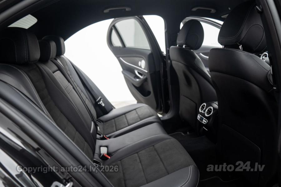 Pelēks Mercedes-Benz E-Class 2020 Tallina, ar dzinēja tilpumu 2.00 L un nobraukumu 56 tūkst. km par 39900 €, foto 11 vietnē AUTOMOTO.COM.LV