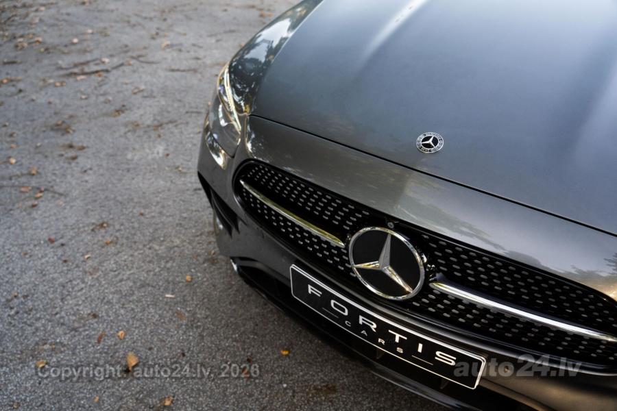 Grey Mercedes-Benz E-Class 2020 in Tallinn, with an engine capacity of 2.00 L and mileage of 92 thousand km for 31900 €, photo 10 on AUTOMOTO.COM.LV