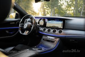 Grey Mercedes-Benz E-Class 2020 in Tallinn, with an engine capacity of 2.00 L and mileage of 92 thousand km for 31900 €, photo 13 on AUTOMOTO.COM.LV