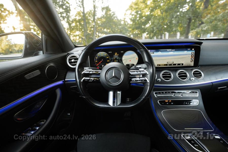 Grey Mercedes-Benz E-Class 2020 in Tallinn, with an engine capacity of 2.00 L and mileage of 92 thousand km for 31900 €, photo 22 on AUTOMOTO.COM.LV