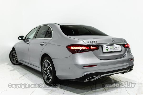 Grey Mercedes-Benz E-Class 2021 in Tallinn, with an engine capacity of 2.00 L and mileage of 104 thousand km for 34990 €, photo 6 on AUTOMOTO.COM.LV