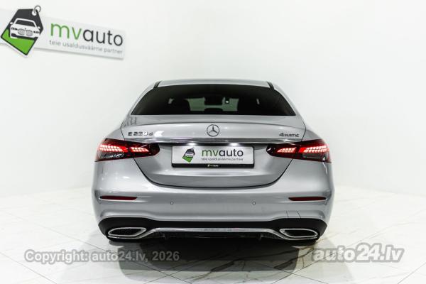 Grey Mercedes-Benz E-Class 2021 in Tallinn, with an engine capacity of 2.00 L and mileage of 104 thousand km for 34990 €, photo 7 on AUTOMOTO.COM.LV