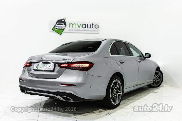 Grey Mercedes-Benz E-Class 2021 in Tallinn, with an engine capacity of 2.00 L and mileage of 104 thousand km for 34990 €, photo 8 on AUTOMOTO.COM.LV