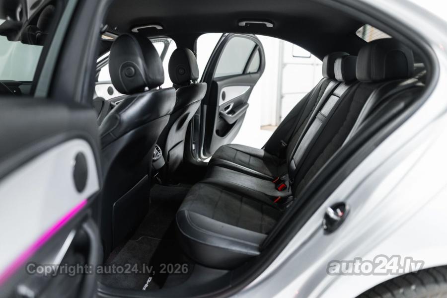 Grey Mercedes-Benz E-Class 2021 in Tallinn, with an engine capacity of 2.00 L and mileage of 104 thousand km for 34990 €, photo 18 on AUTOMOTO.COM.LV