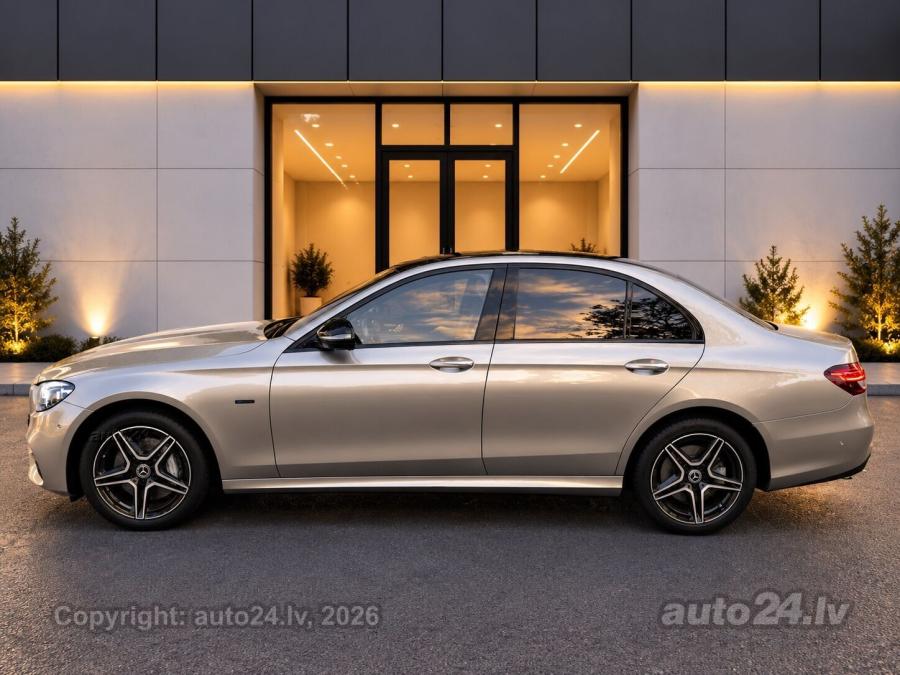 Grey Mercedes-Benz E-Class 2021 in Tallinn, with an engine capacity of 2.00 L and mileage of 175 thousand km for 32900 €, photo 1 on AUTOMOTO.COM.LV