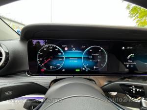 Grey Mercedes-Benz E-Class 2021 in Tallinn, with an engine capacity of 2.00 L and mileage of 175 thousand km for 32900 €, photo 15 on AUTOMOTO.COM.LV
