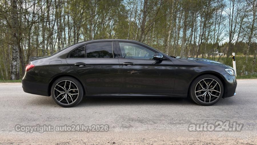 Grey Mercedes-Benz E-Class 2022 in Tallinn, with an engine capacity of 2.00 L and mileage of 55 thousand km for 40900 €, photo 7 on AUTOMOTO.COM.LV