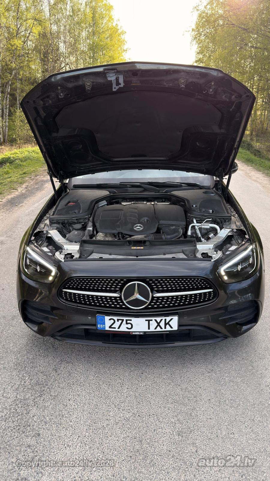 Grey Mercedes-Benz E-Class 2022 in Tallinn, with an engine capacity of 2.00 L and mileage of 55 thousand km for 40900 €, photo 9 on AUTOMOTO.COM.LV