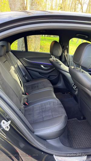 Grey Mercedes-Benz E-Class 2022 in Tallinn, with an engine capacity of 2.00 L and mileage of 55 thousand km for 40900 €, photo 12 on AUTOMOTO.COM.LV