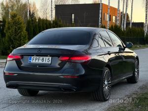 Grey Mercedes-Benz E-Class 2022 in Tartu, with an engine capacity of 2.00 L and mileage of 182 thousand km for 26990 €, photo 4 on AUTOMOTO.COM.LV