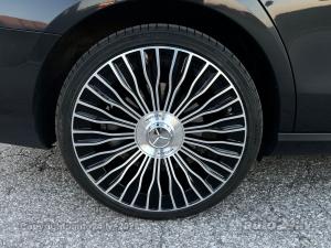 Grey Mercedes-Benz E-Class 2022 in Tartu, with an engine capacity of 2.00 L and mileage of 182 thousand km for 26990 €, photo 20 on AUTOMOTO.COM.LV