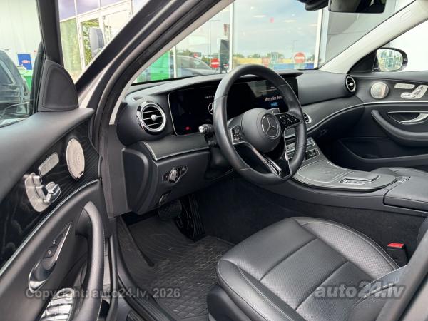 Grey Mercedes-Benz E-Class 2022 in Tallinn, with an engine capacity of 2.90 L and mileage of 42 thousand km for 44900 €, photo 7 on AUTOMOTO.COM.LV