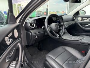 Серый Мерседес Е-Класс 2022 в Таллин, объемом двигателя 2.90 л и пробегом 42 тыс. км за 44900 €, фото 8 на AUTOMOTO.COM.LV