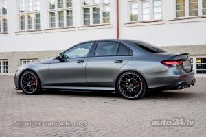Pelēks Mercedes-Benz E-Class 2022 Pērnava, ar dzinēja tilpumu 2.00 L un nobraukumu 127 tūkst. km par 37990 €, foto 6 vietnē AUTOMOTO.COM.LV