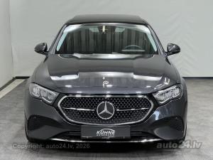 Grey Mercedes-Benz E-Class 2025 in Tallinn, with an engine capacity of 2.00 L and mileage of 20 thousand km for 51900 €, photo 5 on AUTOMOTO.COM.LV