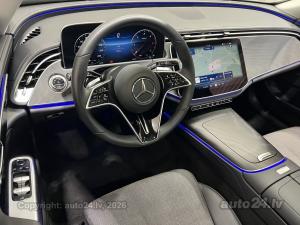Grey Mercedes-Benz E-Class 2025 in Tallinn, with an engine capacity of 2.00 L and mileage of 20 thousand km for 51900 €, photo 13 on AUTOMOTO.COM.LV