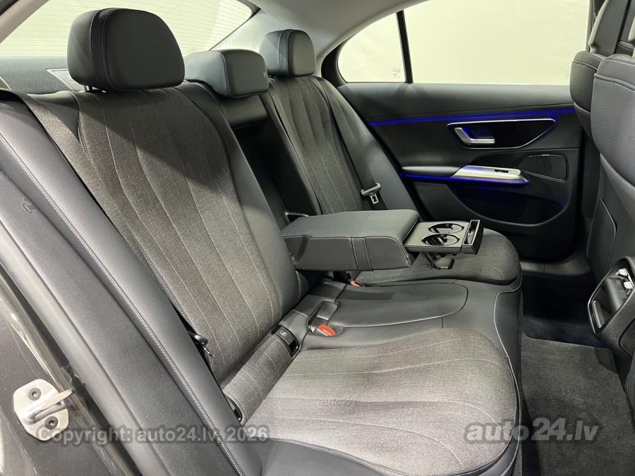 Grey Mercedes-Benz E-Class 2025 in Tallinn, with an engine capacity of 2.00 L and mileage of 20 thousand km for 51900 €, photo 18 on AUTOMOTO.COM.LV