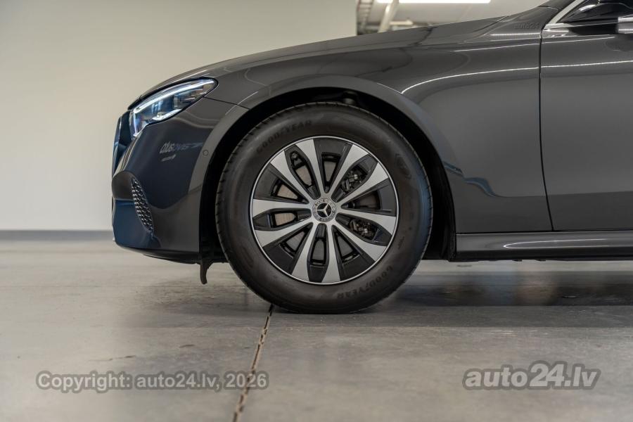 Grey Mercedes-Benz E-Class 2025 in Tallinn, with an engine capacity of 2.00 L and mileage of 14 thousand km for 48900 €, photo 22 on AUTOMOTO.COM.LV