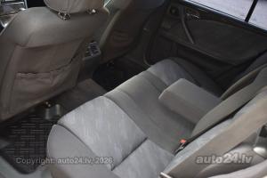 Pelēks Mercedes-Benz E-Class 2000 Tartu, ar dzinēja tilpumu 2.20 L un nobraukumu 393 tūkst. km par 3350 €, foto 10 vietnē AUTOMOTO.COM.LV