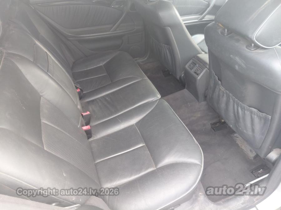 Grey Mercedes-Benz E-Class 2002 in Tallinn, with an engine capacity of 2.80 L and mileage of 0 thousand km for 2800 €, photo 12 on AUTOMOTO.COM.LV