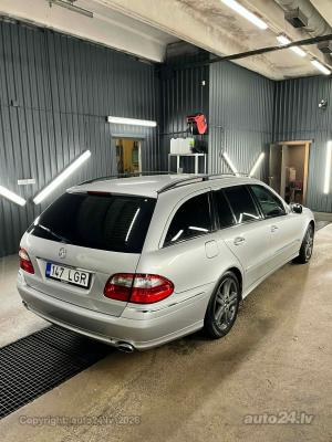 Grey Mercedes-Benz E-Class 2003 in Tallinn, with an engine capacity of 3.20 L and mileage of 429 thousand km for 2500 €, photo 4 on AUTOMOTO.COM.LV