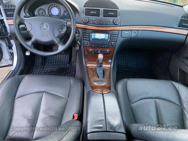 Grey Mercedes-Benz E-Class 2004 in Tallinn, with an engine capacity of 2.10 L and mileage of 446 thousand km for 2490 €, photo 11 on AUTOMOTO.COM.LV
