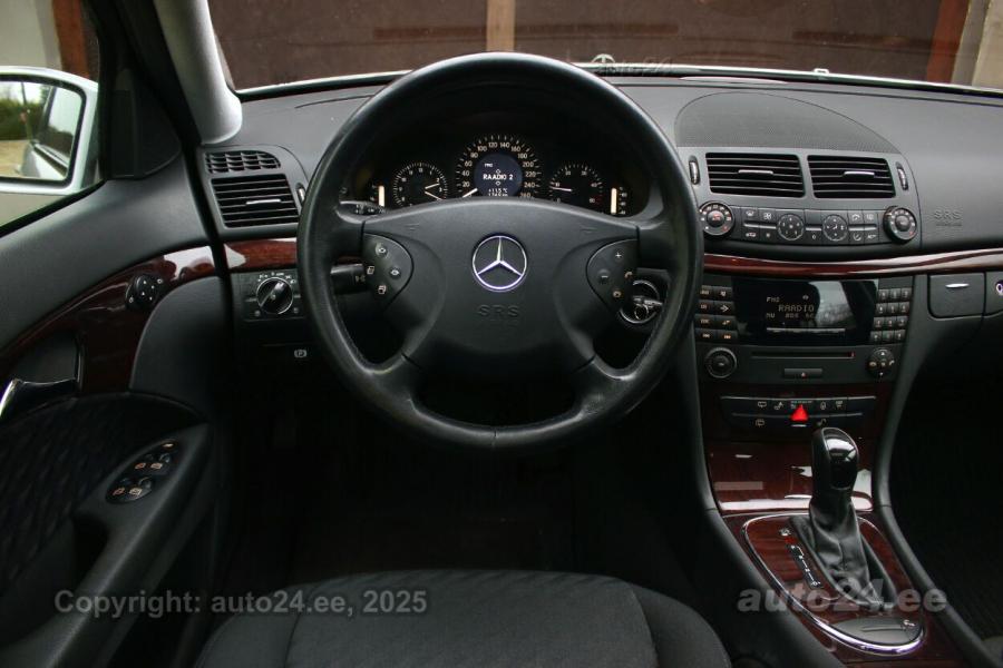 Pelēks Mercedes-Benz E-Class 2004 Viljandi, ar dzinēja tilpumu 2.10 L un nobraukumu 158 tūkst. km par 6890 €, foto 6 vietnē AUTOMOTO.COM.LV