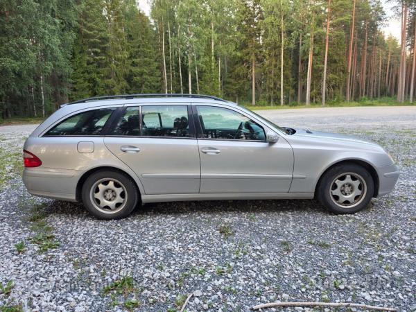 Grey Mercedes-Benz E-Class 2004 in Tartu, with an engine capacity of 2.10 L and mileage of 360 thousand km for 2890 €, photo 3 on AUTOMOTO.COM.LV