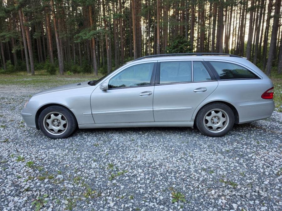 Pelēks Mercedes-Benz E-Class 2004 Tartu, ar dzinēja tilpumu 2.10 L un nobraukumu 360 tūkst. km par 2890 €, foto 5 vietnē AUTOMOTO.COM.LV