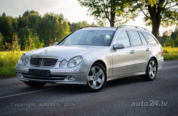 Pelēks Mercedes-Benz E-Class 2004 Paide, ar dzinēja tilpumu 3.20 L un nobraukumu 400 tūkst. km par 5190 €, foto 1 vietnē AUTOMOTO.COM.LV