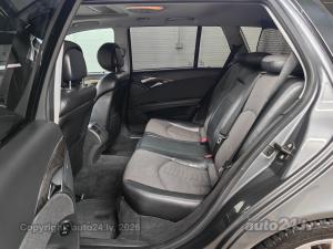 Pelēks Mercedes-Benz E-Class 2005 Viljandi, ar dzinēja tilpumu 2.10 L un nobraukumu 189 tūkst. km par 5490 €, foto 13 vietnē AUTOMOTO.COM.LV