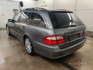 Pelēks Mercedes-Benz E-Class 2005 Viljandi, ar dzinēja tilpumu 2.10 L un nobraukumu 189 tūkst. km par 5490 €, foto 19 vietnē AUTOMOTO.COM.LV