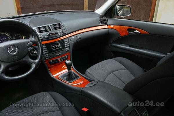 Pelēks Mercedes-Benz E-Class 2006 Viljandi, ar dzinēja tilpumu 2.10 L un nobraukumu 276 tūkst. km par 5890 €, foto 9 vietnē AUTOMOTO.COM.LV