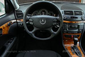 Pelēks Mercedes-Benz E-Class 2006 Viljandi, ar dzinēja tilpumu 2.10 L un nobraukumu 289 tūkst. km par 5690 €, foto 7 vietnē AUTOMOTO.COM.LV